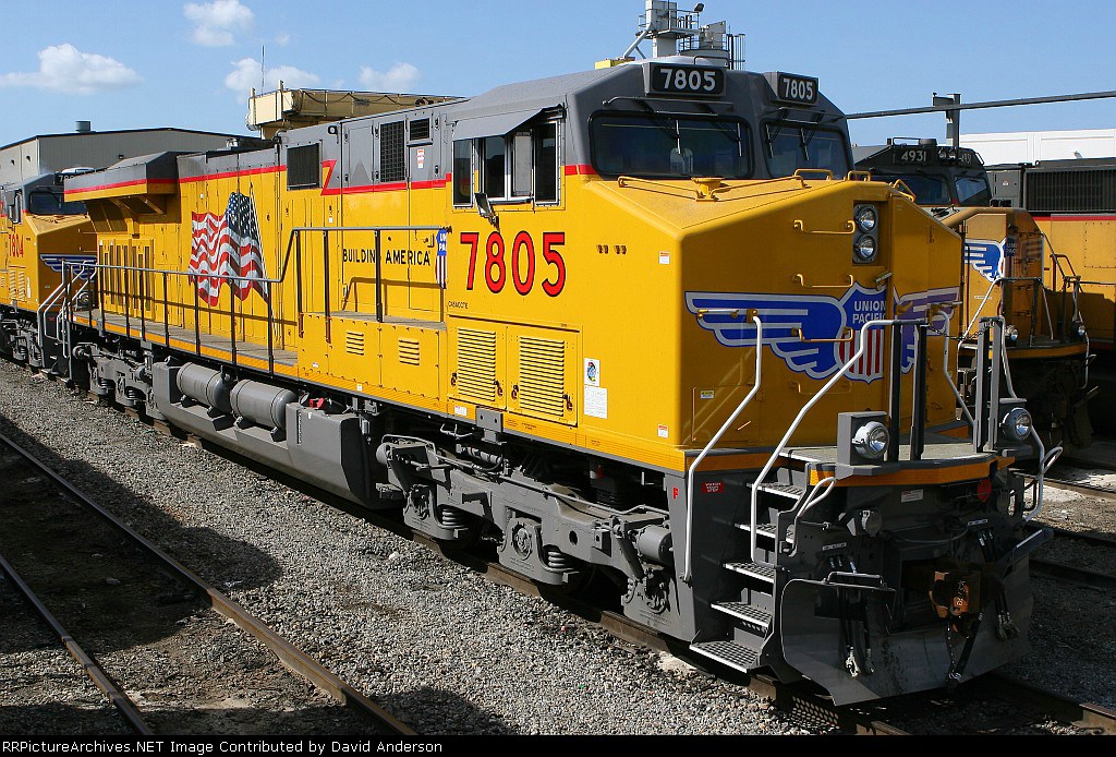 UP 7805